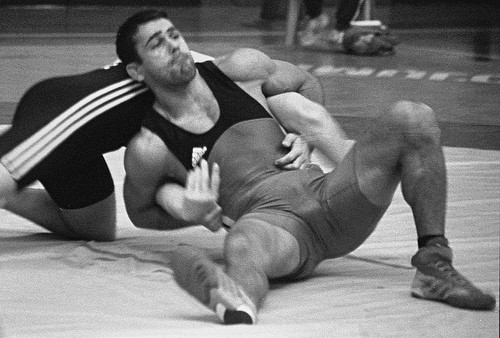 Sit-out | Attack Style Wrestling By Daryl Weber